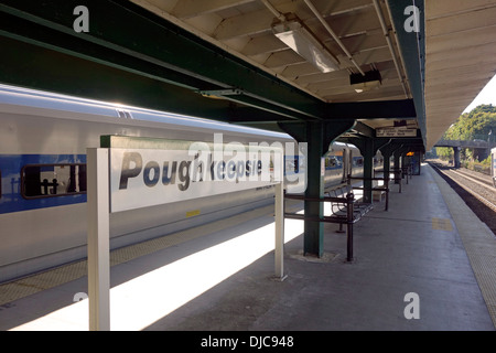 Poughkeepsie Train Station Stock Photo - Alamy
