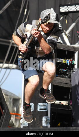 Liam "Rory" Clewlow, Enter Shikari Reading Festival 2012 - Day One ...