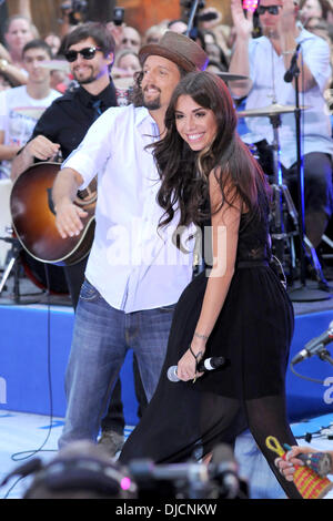 Jason Mraz and Christina Perri performing live at the Toyota Concert ...
