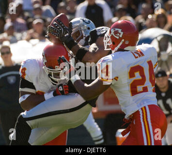 The Oakland Raiders play the Kansas City Chiefs at Frank Youell Field ...
