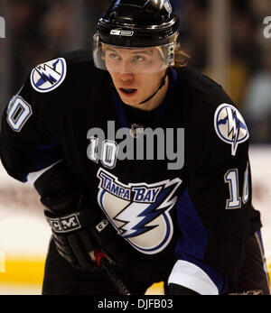 Feb 27, 2008 - Tampa, Florida, USA - SAMIR OTHMAN and his family Zaina ...