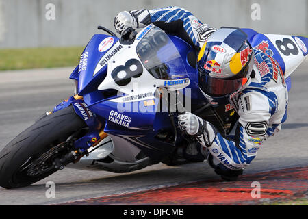 Josh Herrin (8) on his Graves Yamaha YZF-R6 during the Pro Daytona ...