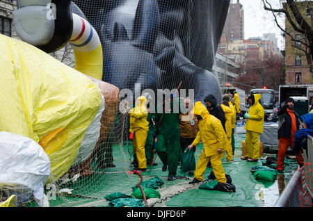Thanksgiving Parade SpongeBob SquarePants balloon. New York, Central ...