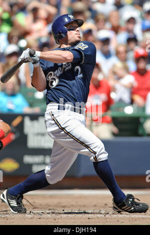 Milwaukee Brewers Joe Inglett in a game against the Minnesota Twins at ...
