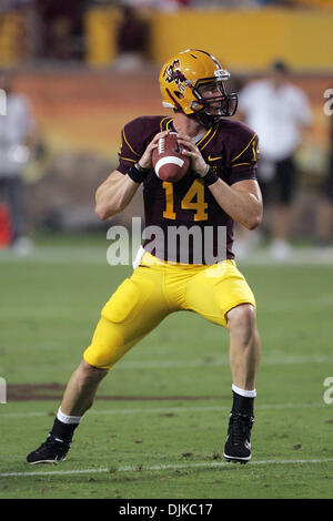 Arizona State's Steven Threet against Northern Arizona in an NCAA ...