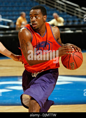 Mar 20, 2008 - Tampa, Florida, USA - Drake's ADAM EMMENECKER (15) warms ...