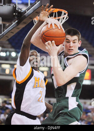 De La Salle's Greg St. Jean reacts as McClymonds pulls away in the ...
