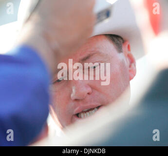 Eight Belles trainer Larry Jones, left, and owner Rick Porter, right ...