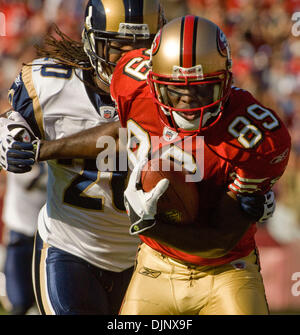 San Francisco 49ers cornerback Jason Verrett, foreground, celebrates ...