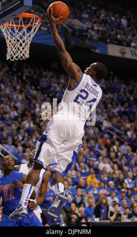 Mar. 07, 2010 - Lexington, Kentucky, USA - Kentucky senior Perry ...