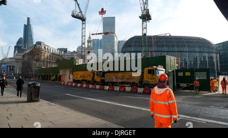 Entrance to Bloomberg Place construction site of Bloomberg Headquarters ...