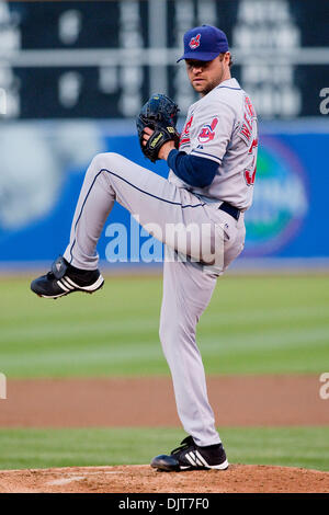 Cleveland Indians Jake Westbrook (37) pitches during their game against ...