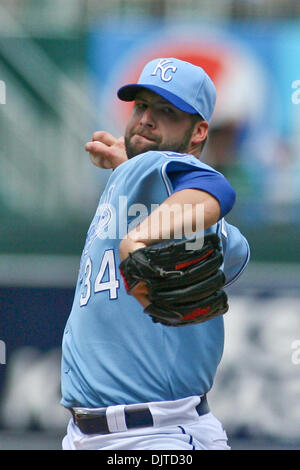 Colorado Rockies starting pitcher Kyle Freeland works against the ...