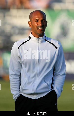 17 April 2010: AC St. Louis Midfielder Mark Bloom (21) prepares to take ...