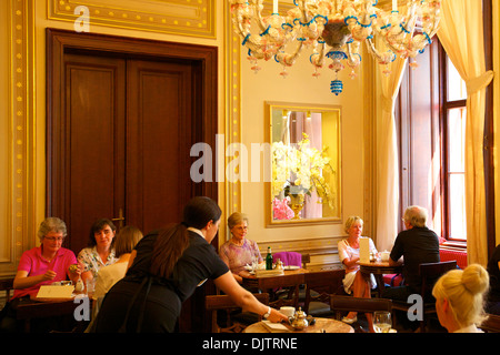 Demel Café coffeehouse central Vienna Austria Stock Photo - Alamy