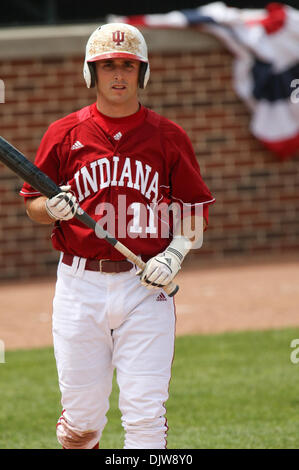 Indiana RF Michael Earley (11) during game action in the fifth inning ...