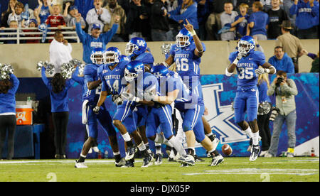 Oct. 16, 2010 - Lexington, Ky., US - Steve Spurrier walked off the ...