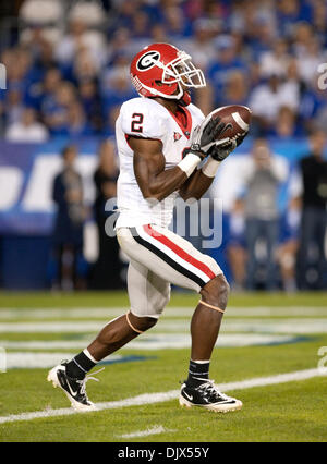 Georgia Bulldogs cornerback Brandon Boykin (2) carries the ball during ...