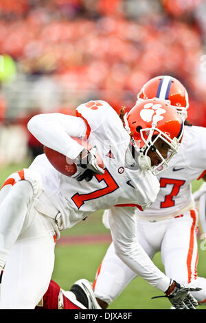 Oct. 30, 2010 - Boston, Massachusetts, U.S. - Clemson Tigers running ...