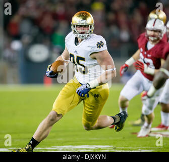 Stanford, CA, USA: Stanford Cardinals Tight End Sam Roush (86) during a ...