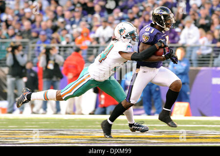 Baltimore Ravens wide receiver Sean Ryan can't hold on to the pass in ...