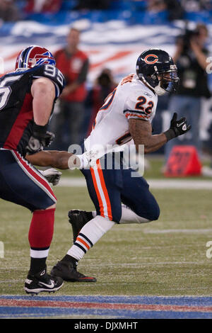 Chicago Bears running back Kyle Monangai (25) runs during an NFL ...