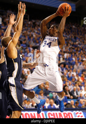 Nov. 12, 2010 - Lexington, Kentucky, USA - Kentucky'd DeAndre Liggins ...