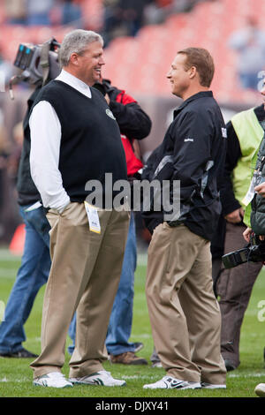 New York Jets head coach Aaron Glenn speaks to the media during ...