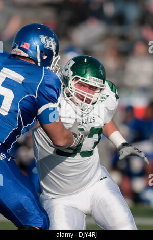 Eastern Michigan University Eagles defensive lineman Kalonji Kashama ...