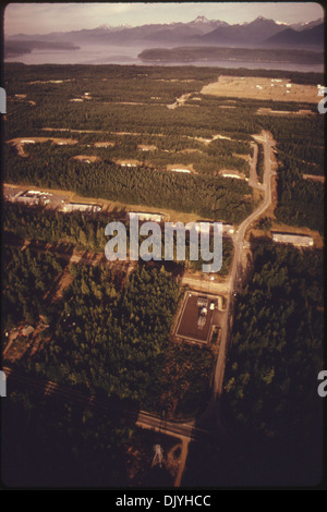 AERIAL VIEW LOOKING SOUTHWEST ACROSS THE BANGOR ANNEX, THE AMMUNITION ...