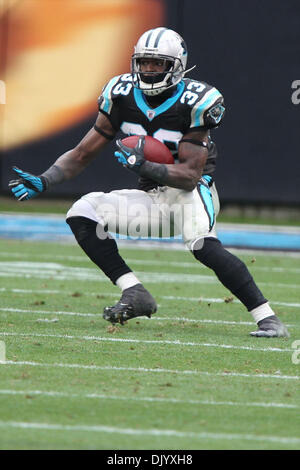 Carolina Panthers Mike Goodson (33) in action against the Seattle ...