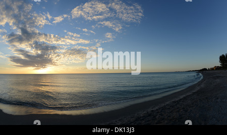 Sunset at Turtle Beach, Siesta Key, Florida Stock Photo - Alamy