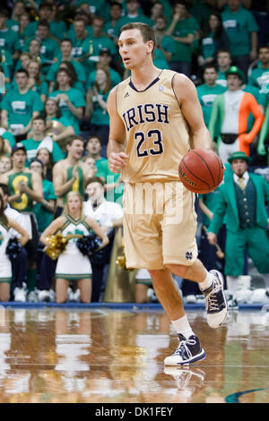 Jan. 22, 2011 - South Bend, Indiana, U.S - Notre Dame guard Ben ...