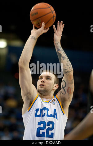 Feb. 10, 2011 - Westwood, California, U.S - UCLA Bruins forward Reeves ...