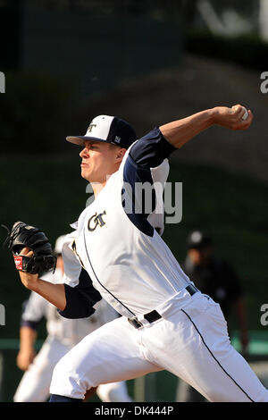 Mar. 19, 2011 - Atlanta, Georgia, U.S - Georgia Tech infielder Jacob ...