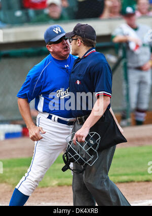 July 19, 2011 - Fort Worth, Texas, U.S - Fort Worth Cats Infielder ...
