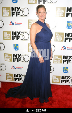 Elizabeth Gabler New York Film Festival 2012 - Opening Night - 'Life of ...