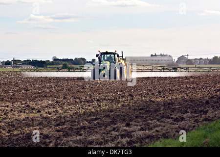 John Deere tractor spraying Fenland field Stock Photo - Alamy
