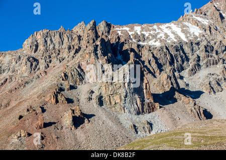 Sharp rocks in Tien Shan mountains. Kyrgyzstan Stock Photo - Alamy