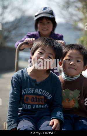 Portrait of Japanese school girl with countryside park Stock Photo - Alamy