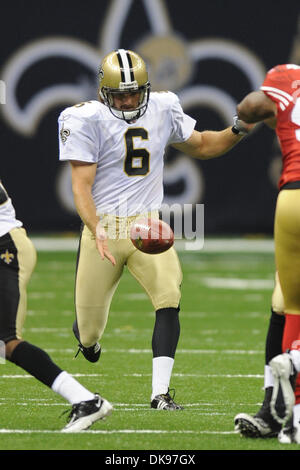 San Francisco 49ers punter Thomas Morstead (7) kicks the ball during an ...