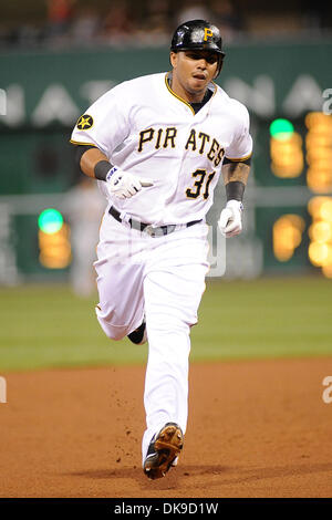 Pittsburgh Pirates right fielder Jose Tabata (31) fields a flyable ...