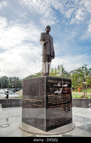 Medgar Evers. Statue of civil-rights leader Medgar Wiley Evers (1925 ...