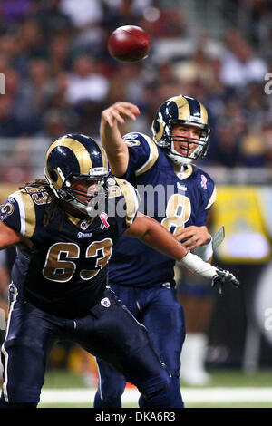 St. Louis Rams guard Jacob Bell plays against he Minnesota Vikings ...