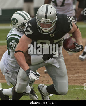 New York Jets tight end Chase Curtis (87) during minicamp at the ...