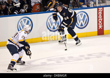St. Louis Blues' Ryan Suter (22) defends against Dallas Stars' Jamie ...