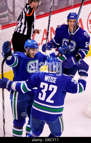 Vancouver Canucks' Maxim Lapierre (40) in the first period of an NHL ...