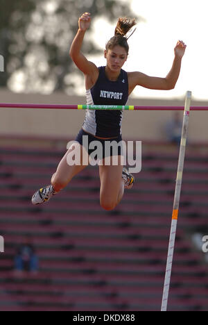 Jun 01, 2007 - Sacramento, CA, USA - Newport Harbor's ALLISON STOKKE ...