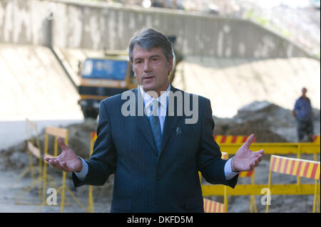 President of Ukraine Victor Yushchenko Construction of Olympiisky ...