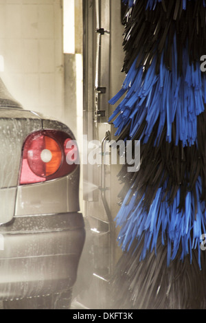 Automobile going through the car wash Stock Photo - Alamy